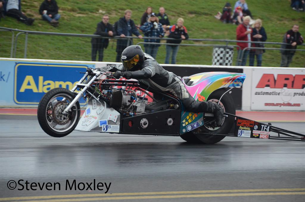 Great Action at the National Finals at Santa Pod Raceway