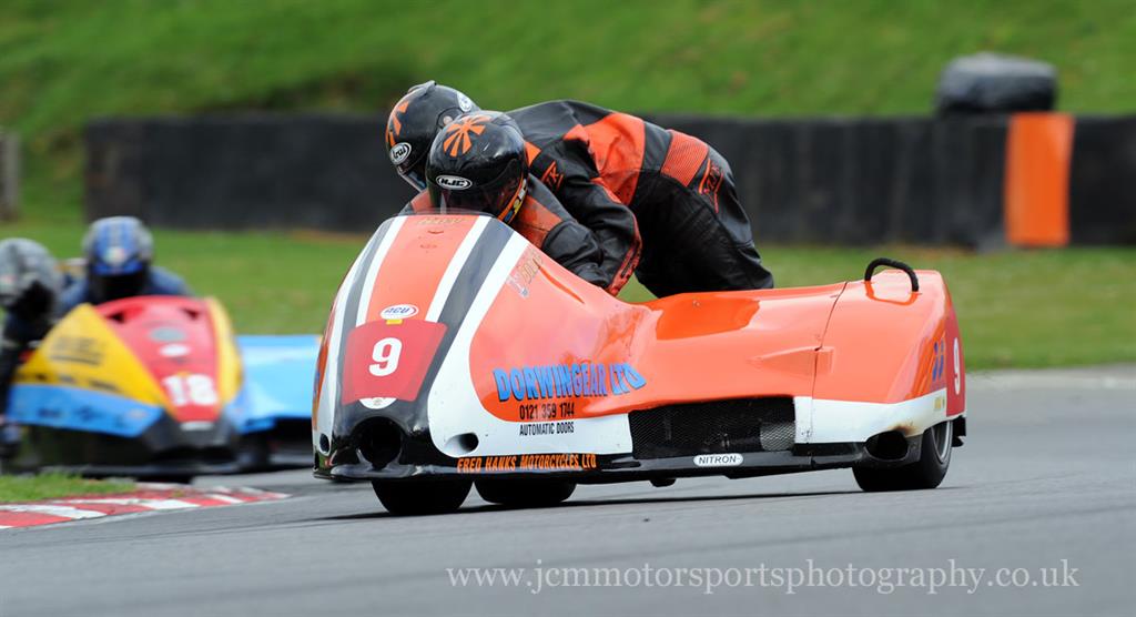 ACU/FSRA BRITISH F2 SIDECAR CHAMPIONSHIP HEADS TO OULTON PARK FOR ROUND 2