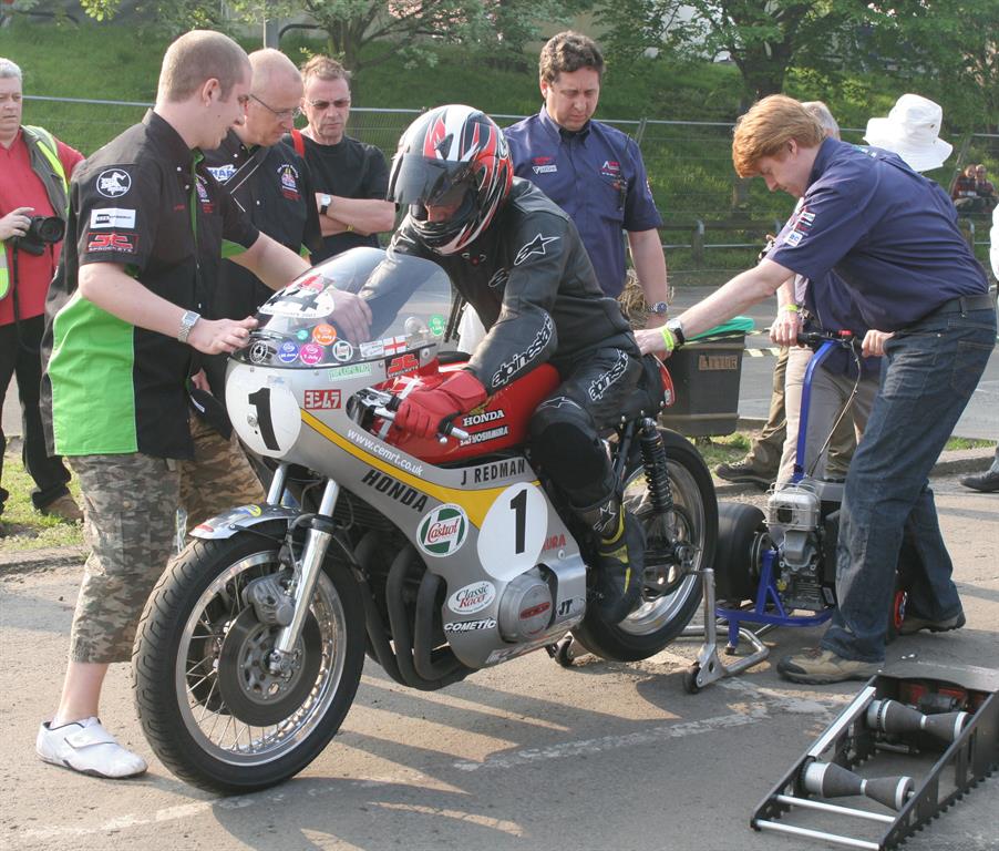 Jim Redman Rides in Thundersprint 2013 at the Anglesey Race Circuit