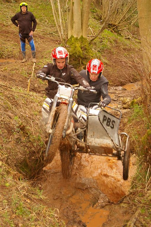 ACU Luscombe Suzuki Leeds Round Six & Seven British Trials Sidecar ...