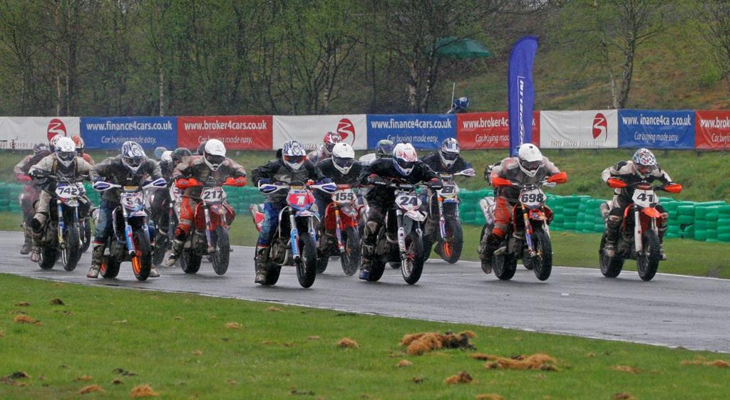 Three Sisters hosts the British Supermoto Championships