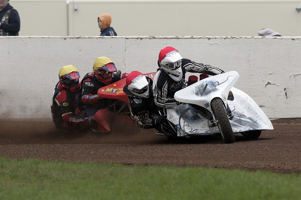 ACU Track Racing returns to BMF Show on 17th and 18th May - Discounted ...