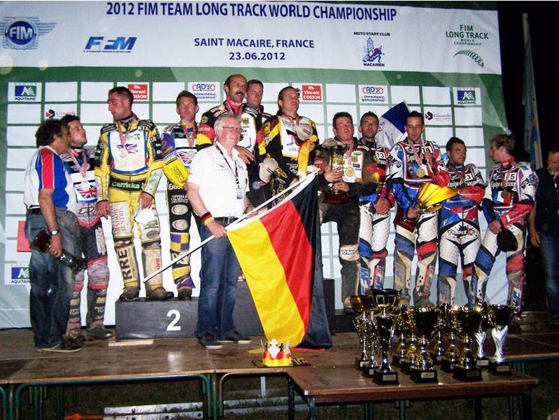 ACU Long Track Team Takes Silver in France