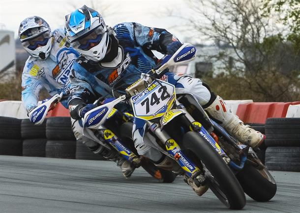 Close Racing at Round 2 of the British Supermoto Championship